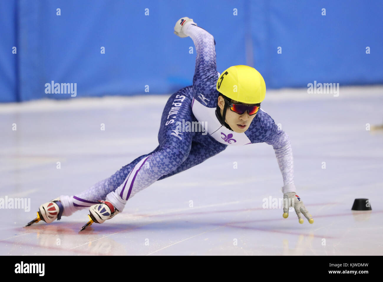 Kobe Port Island Sports Center, Hyogo, Japan. 25th Nov, 2017. Ryu ...