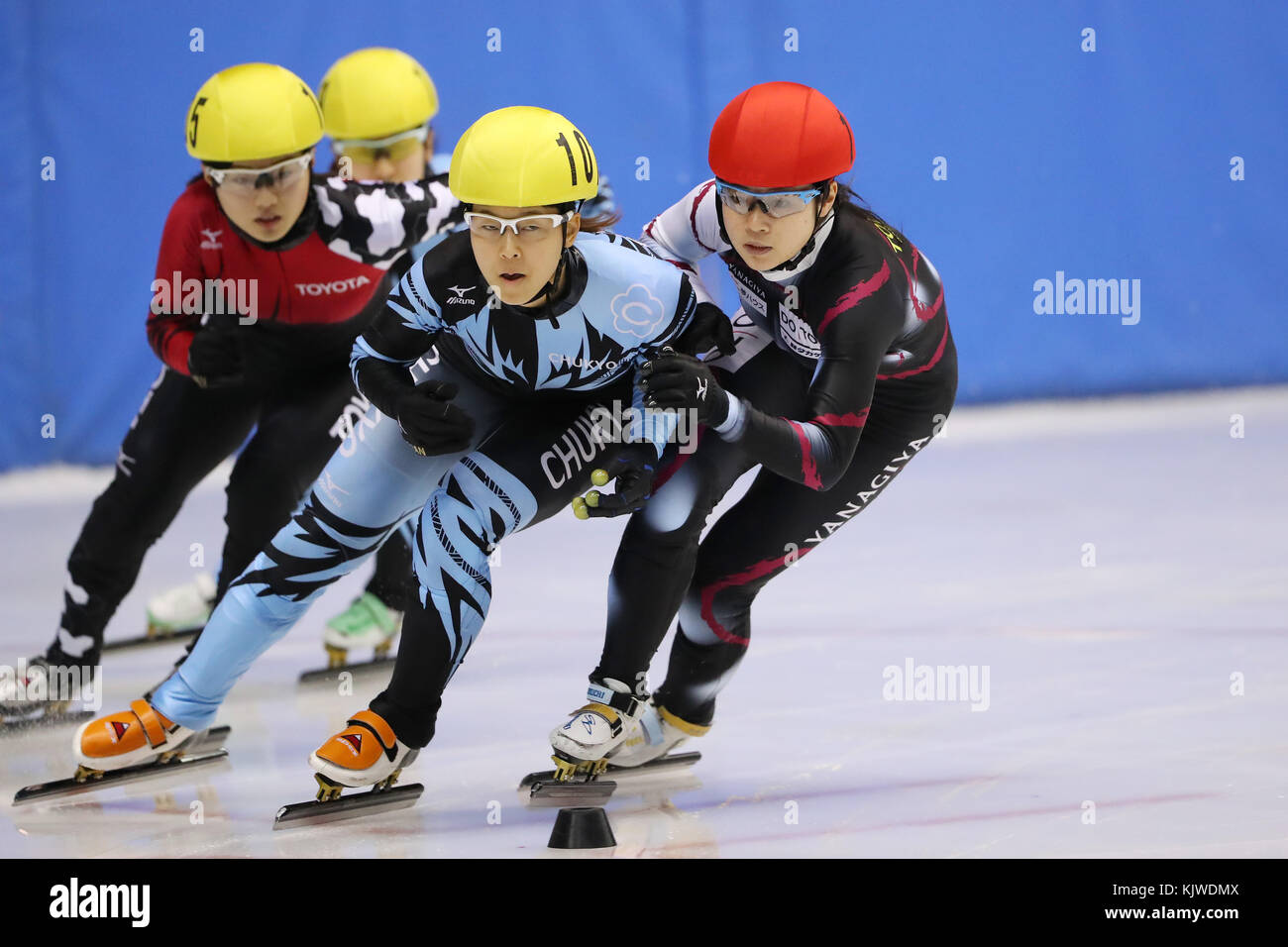 Kobe Port Island Sports Center, Hyogo, Japan. 25th Nov, 2017. (L to R ...