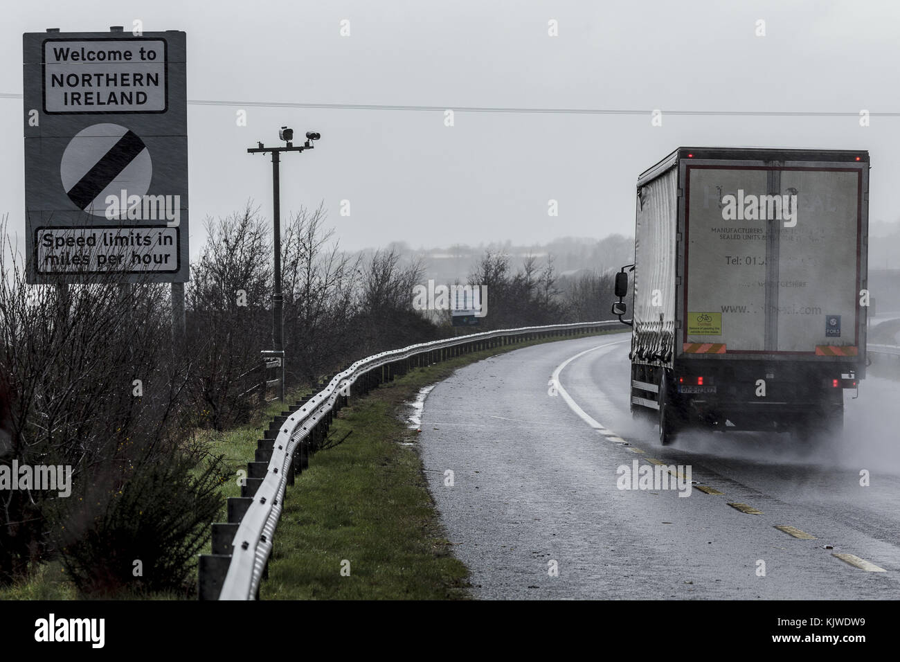 Brexit concerns irish border hi-res stock photography and images - Alamy