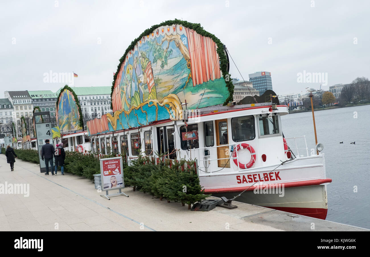Hamburg, Germany. 27th Nov, 2017. Fairy tale ships of the Alster ...