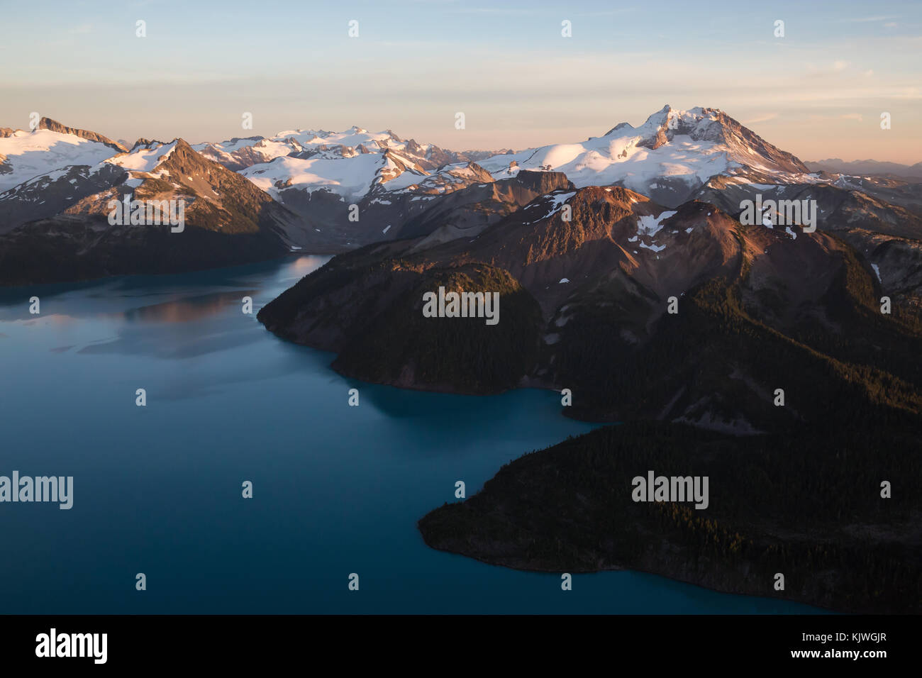 Canadian landmark hi-res stock photography and images - Alamy