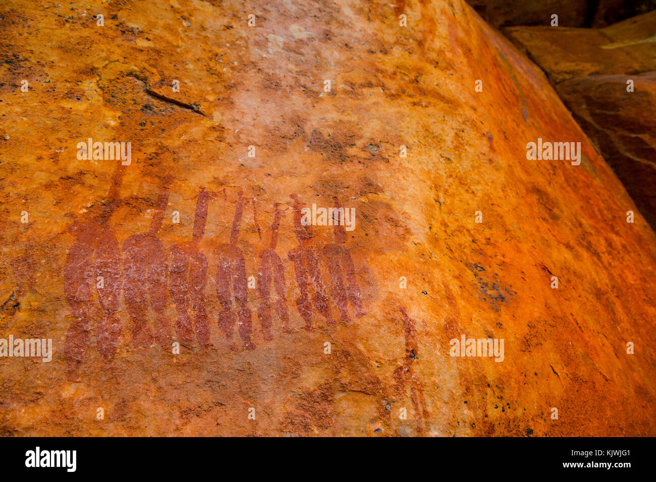 Bushman art human figures hi-res stock photography and images - Alamy