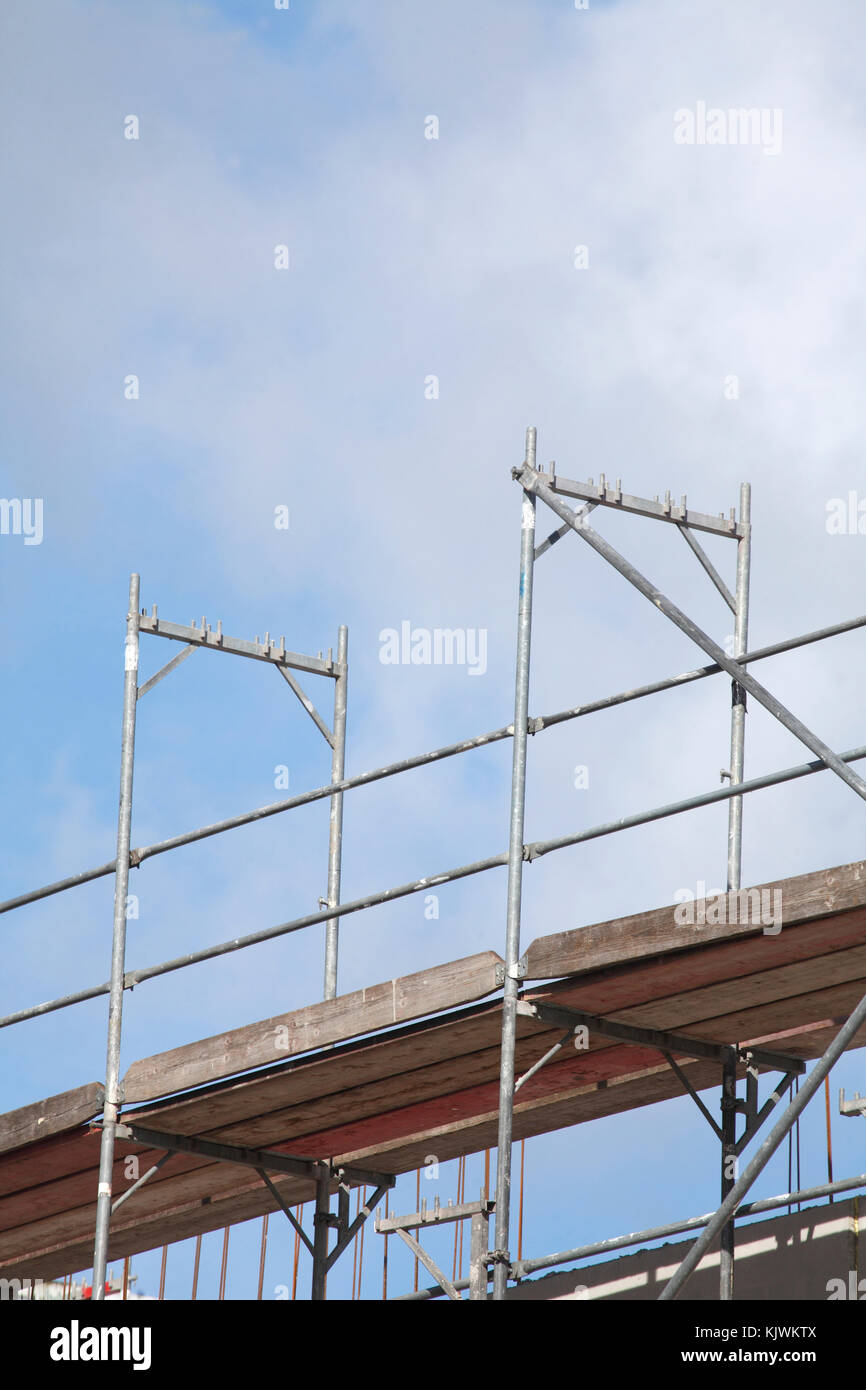 metal scaffold on a building site Stock Photo - Alamy