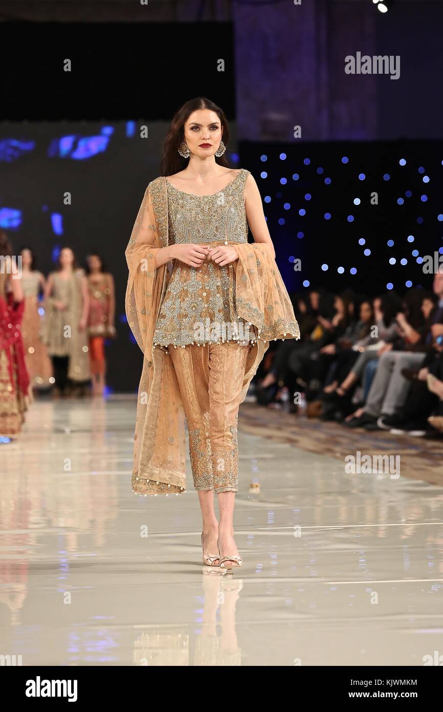 Pakistan Fashion Week 2017 at The Hilton Stock Photo - Alamy