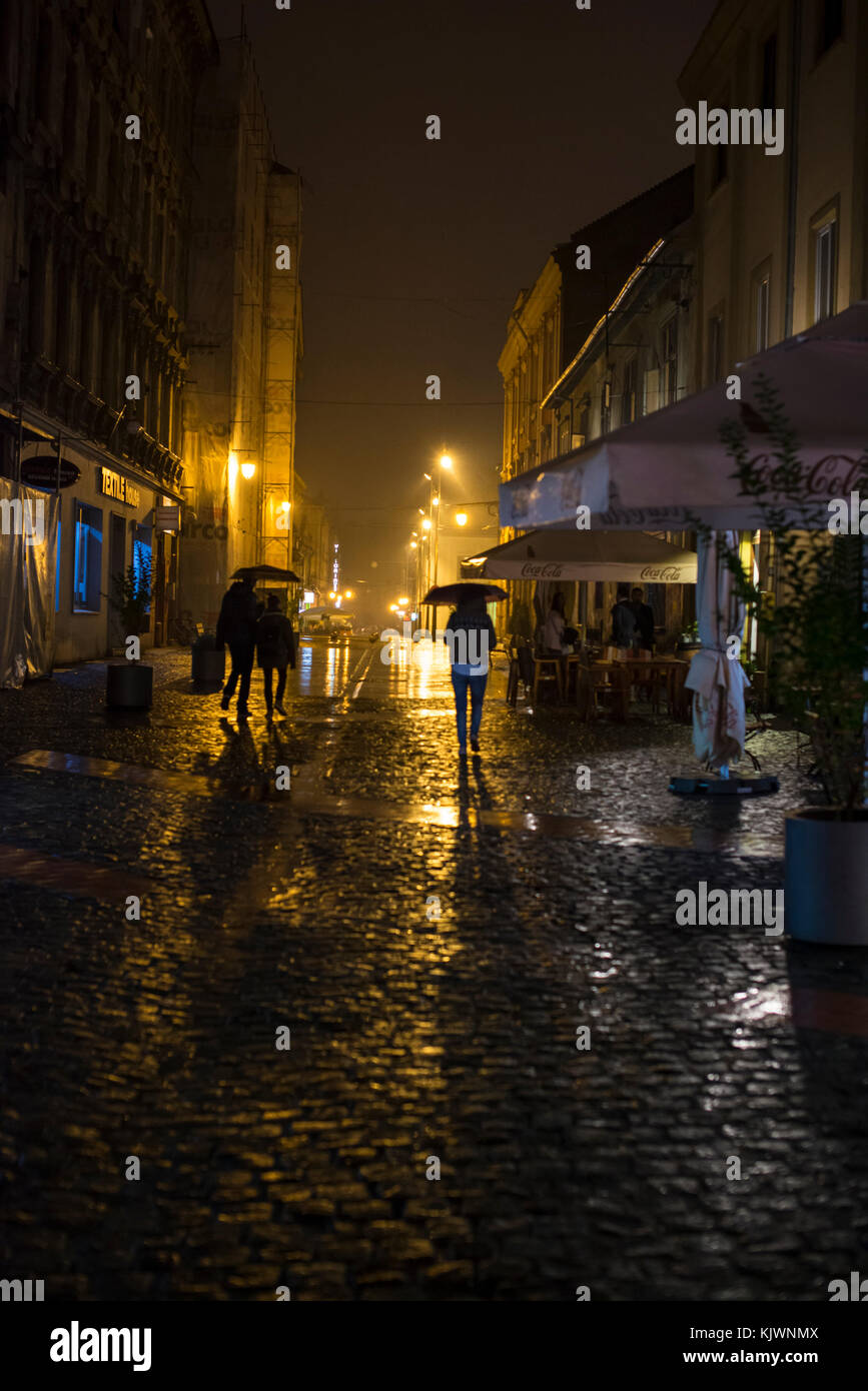 Rainy street at night hi-res stock photography and images - Alamy