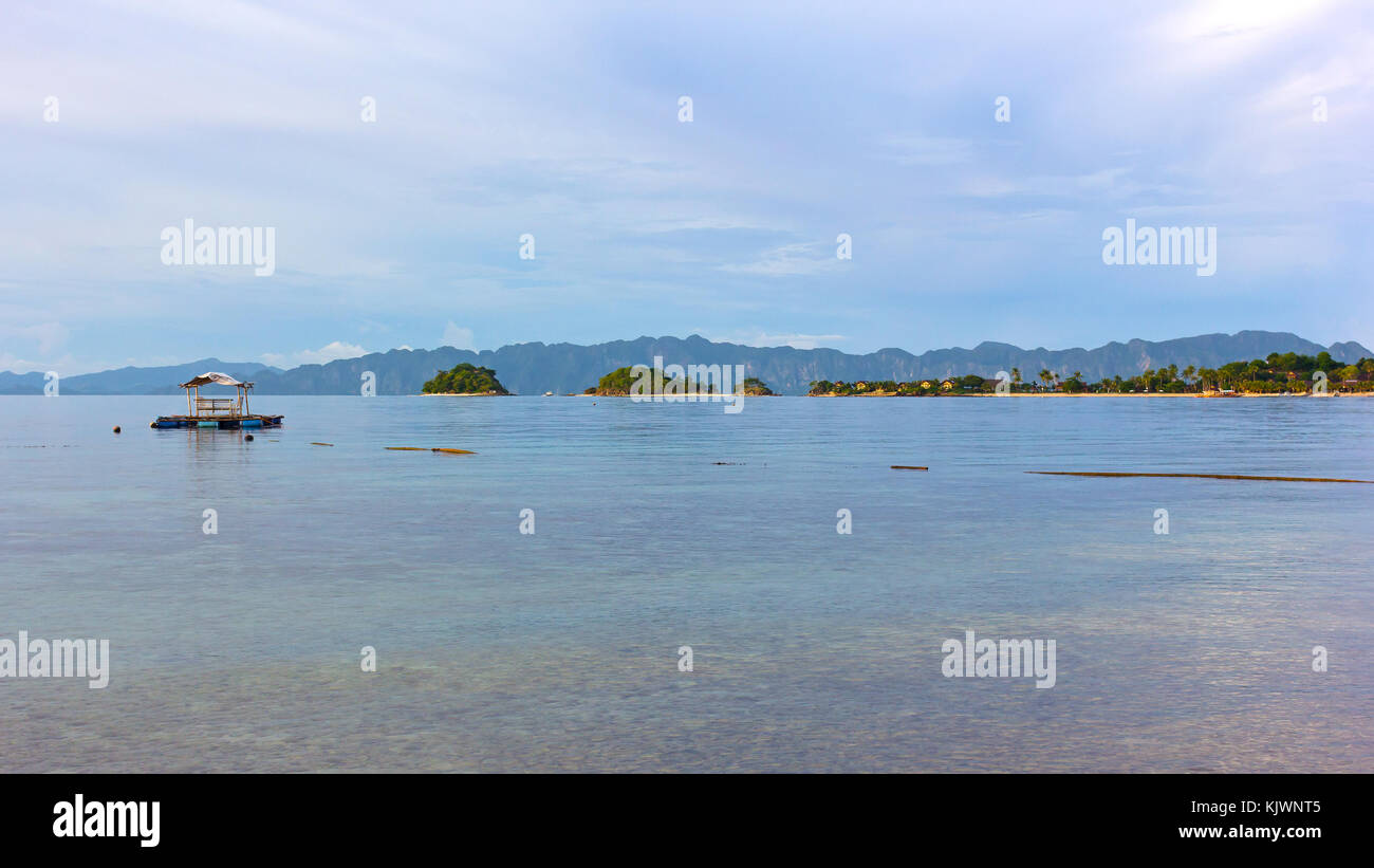 Tropical paradise in the lagoon of Coron Island, Philippines. Floating ...