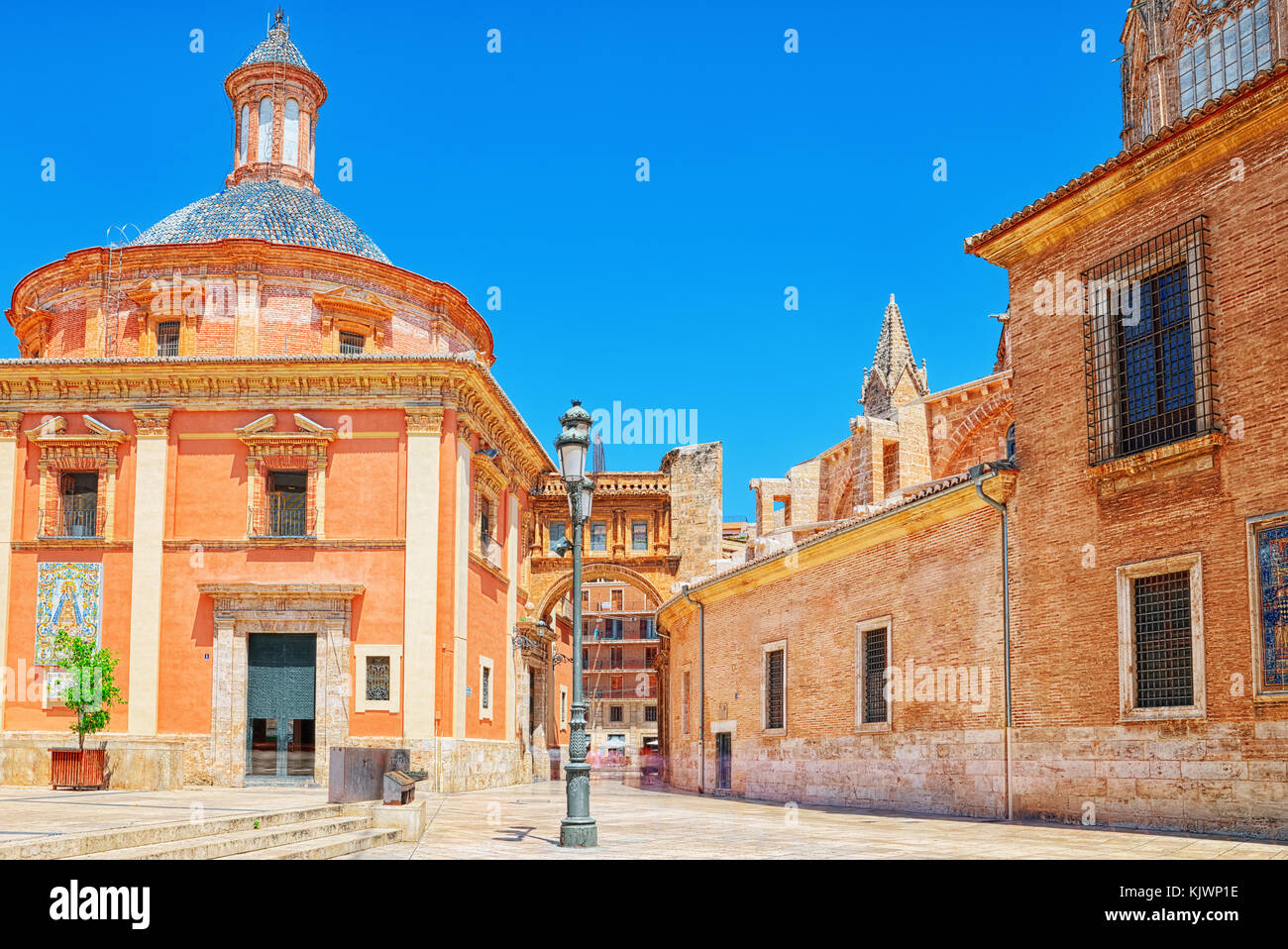 Valencia, Square of the Virgin Saint Mary and Basilica of the Mother of ...