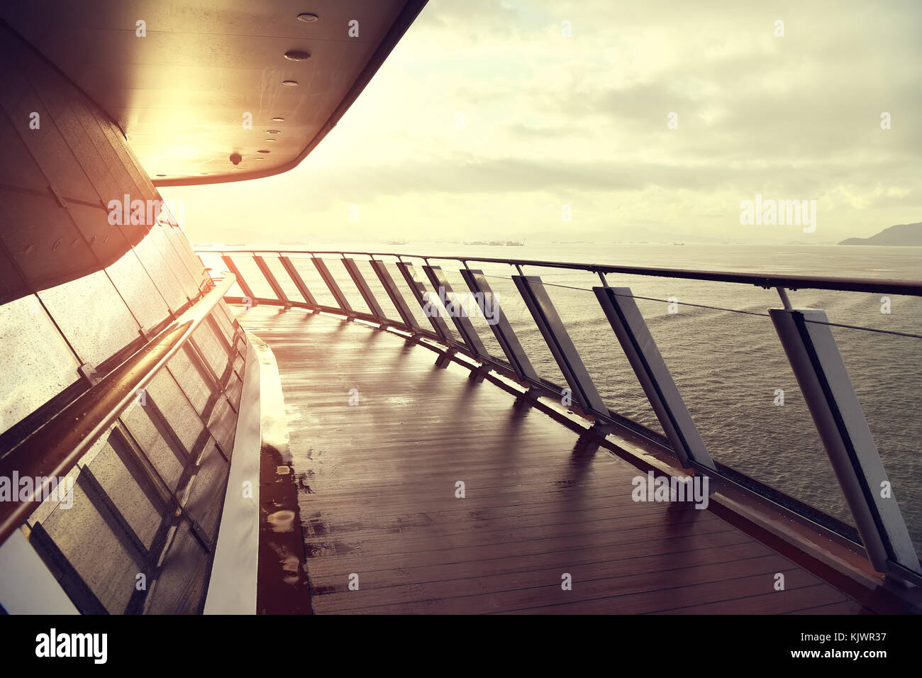 Sea view from cruise ship sailing Stock Photo - Alamy