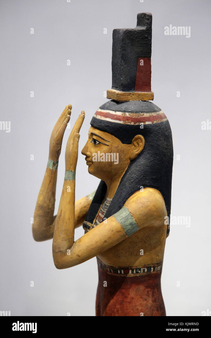 painted wooden statue of Isis mourning 332-30 BC Stock Photo - Alamy