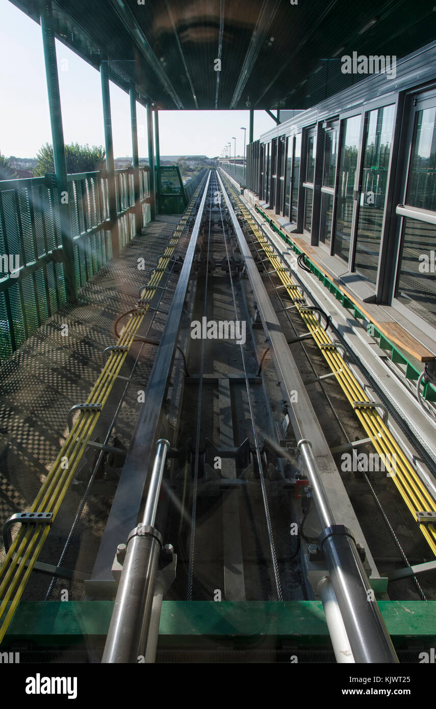 View of the train tracks of Pisamover Stock Photo - Alamy