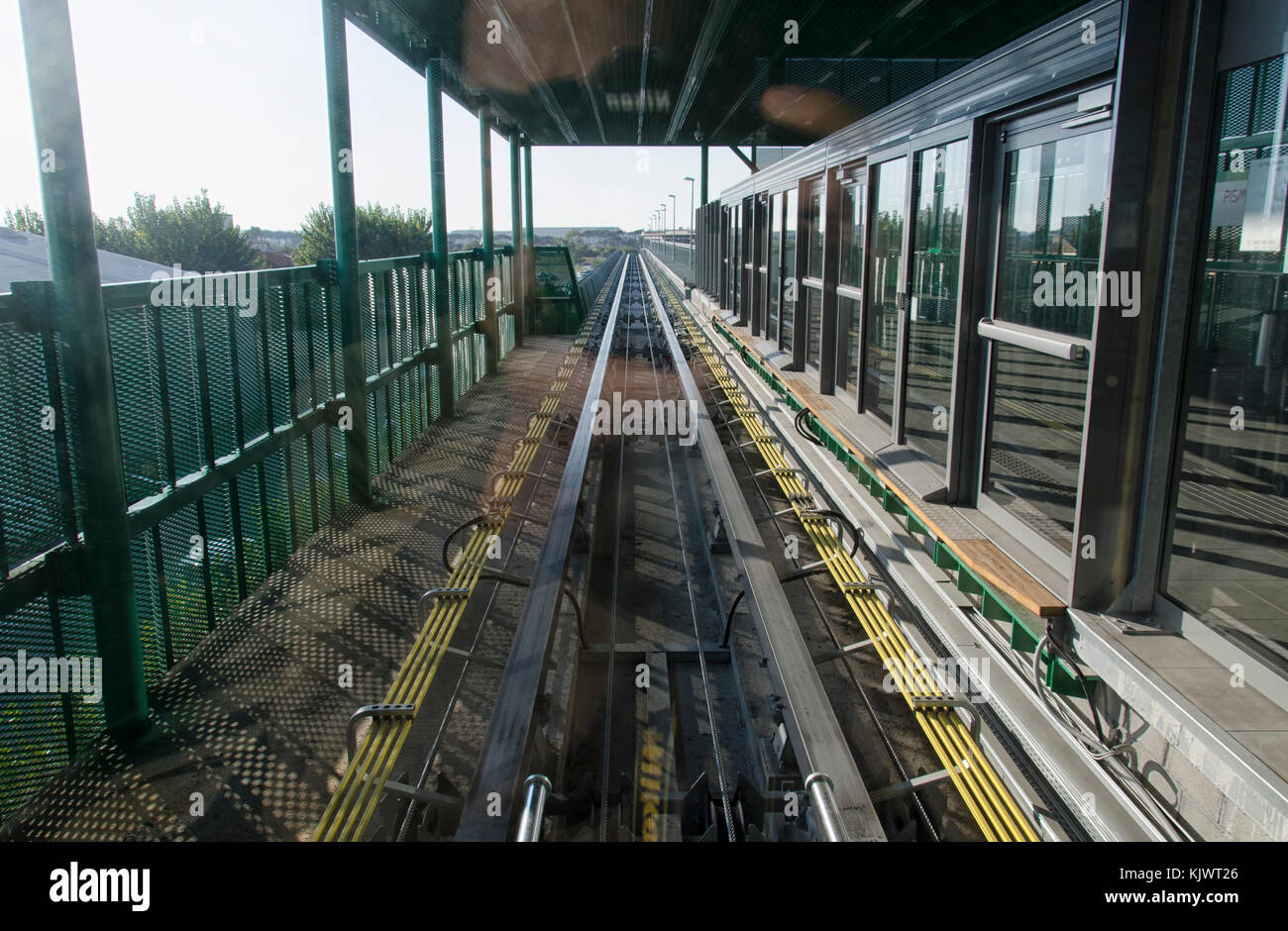 View tracks pisamover hi-res stock photography and images - Alamy