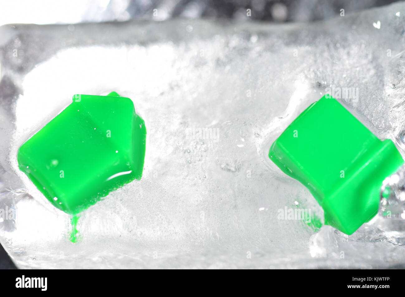 Freezing assets hi-res stock photography and images - Alamy