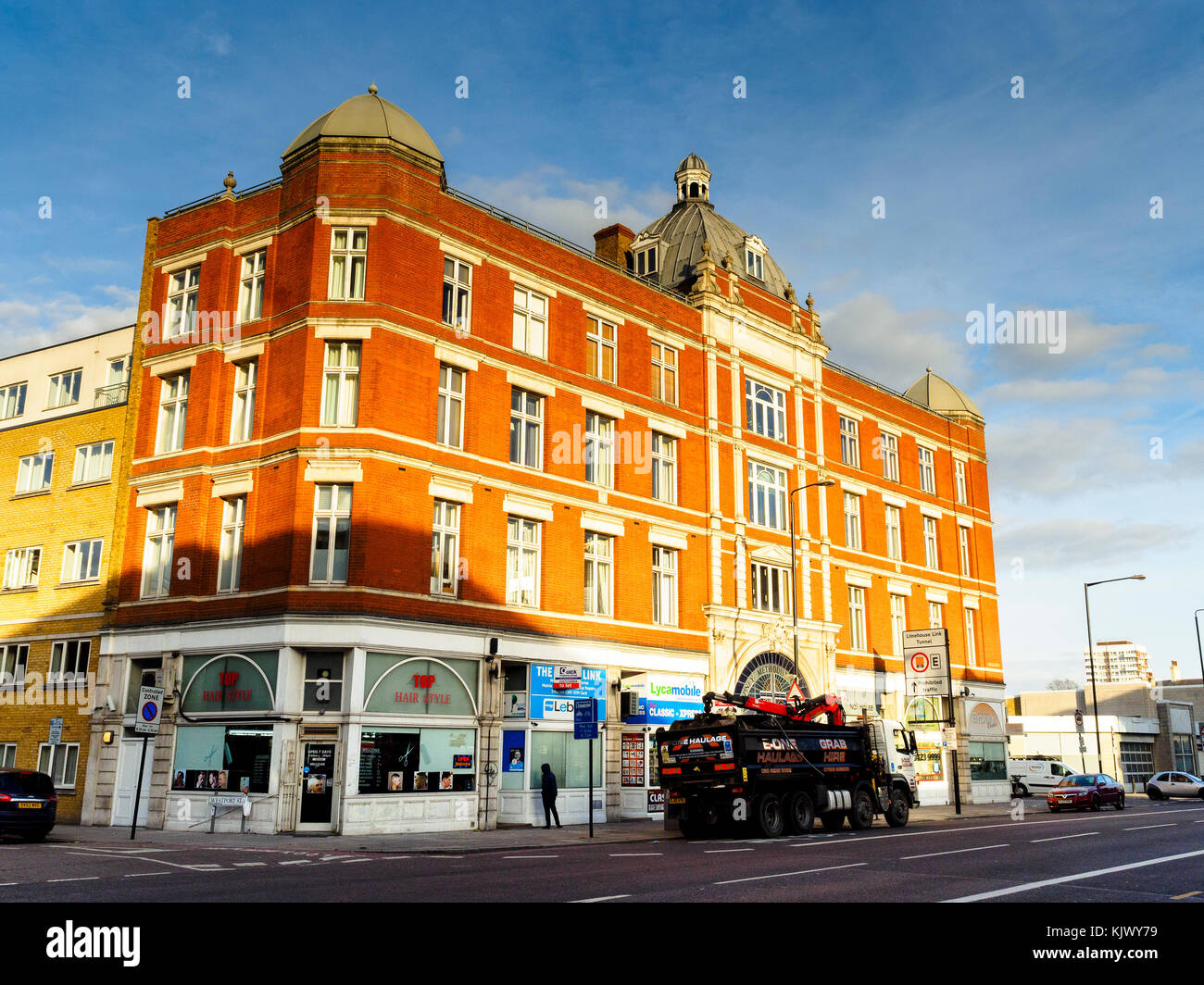 Stepney methodist church in Commercial Rd - London, England Stock Photo ...