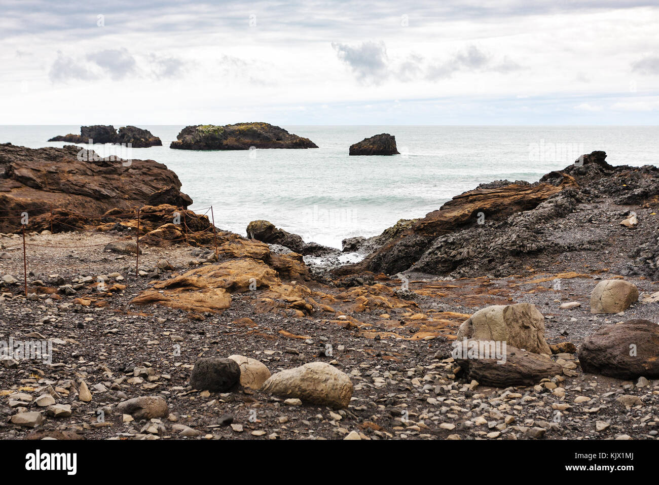 travel to Iceland - Atlantic ocean volcanic beach near Vik I Myrdal ...