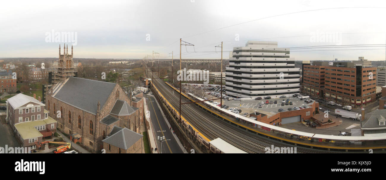 New Brunswick Train Station, New Jersey Stock Photo - Alamy