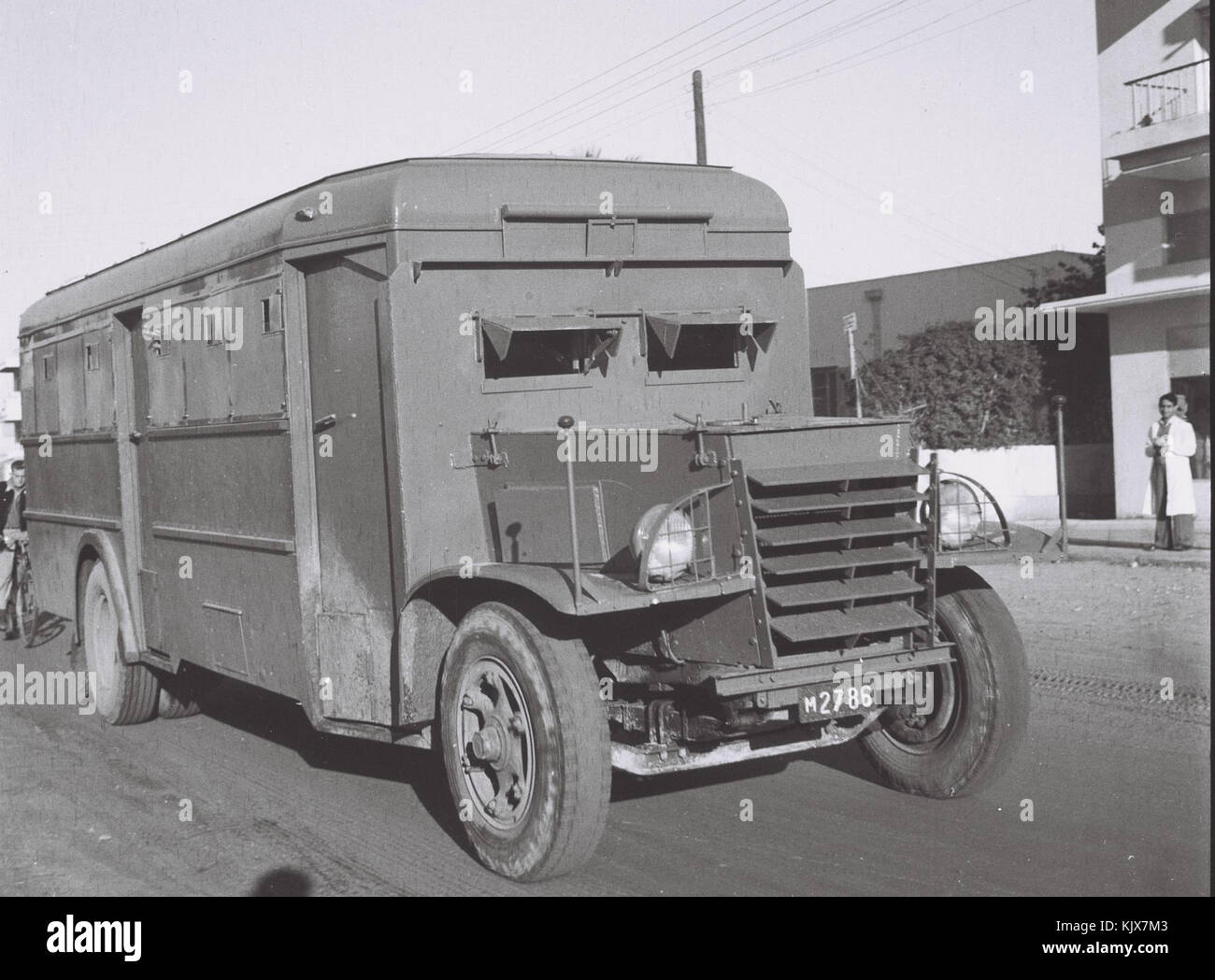Armoured bus hi-res stock photography and images - Alamy