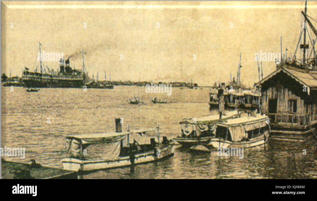 Barr Street Jetty and Rangoon River 1930 Stock Photo - Alamy