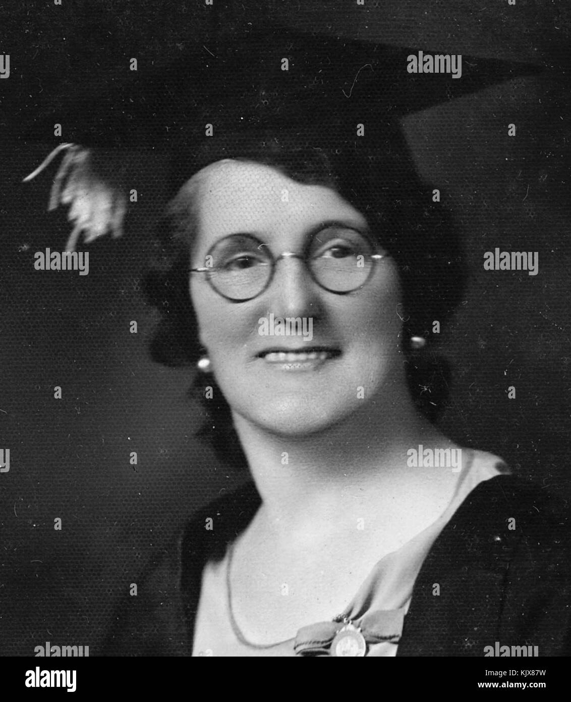 Mary Dreaver, 1934 (crop Stock Photo - Alamy