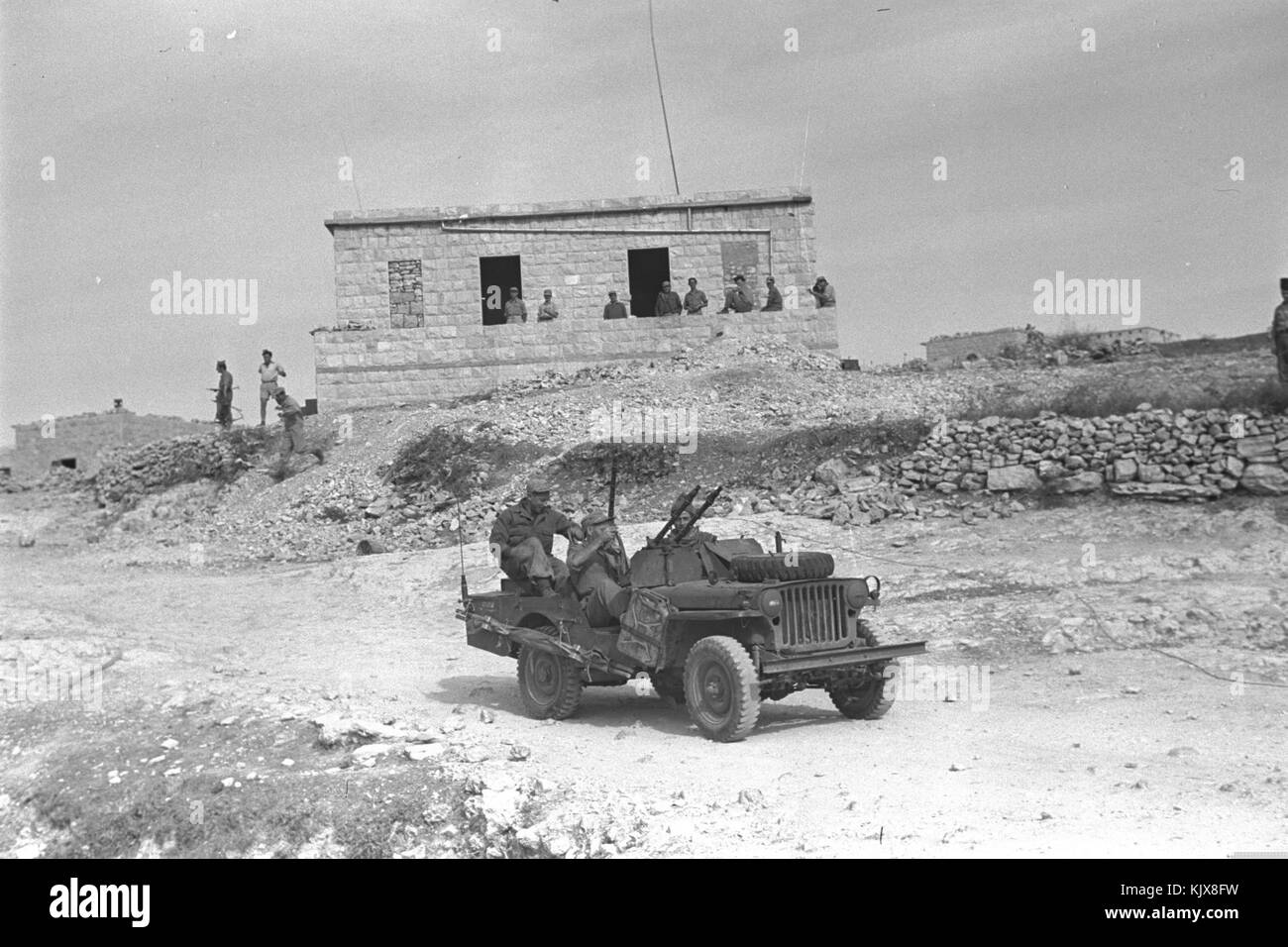 Idf soldiers 1948 hi-res stock photography and images - Alamy