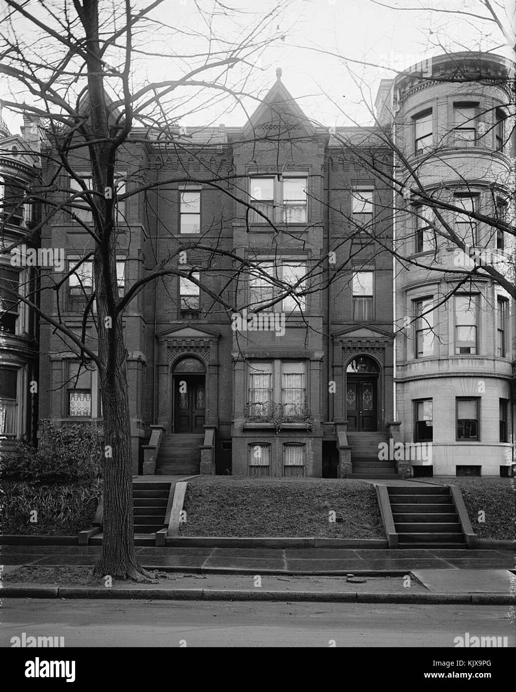 1406 김이교 흑단령 Black and White Stock Photos & Images - Alamy