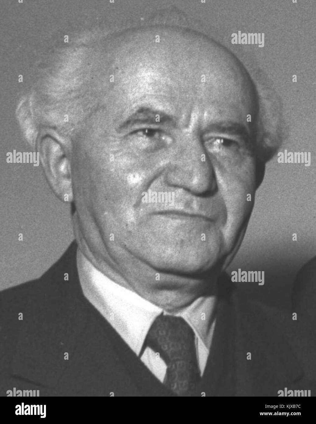 Zalman Shneor at Bialik Prize award ceremony (cropped Stock Photo - Alamy