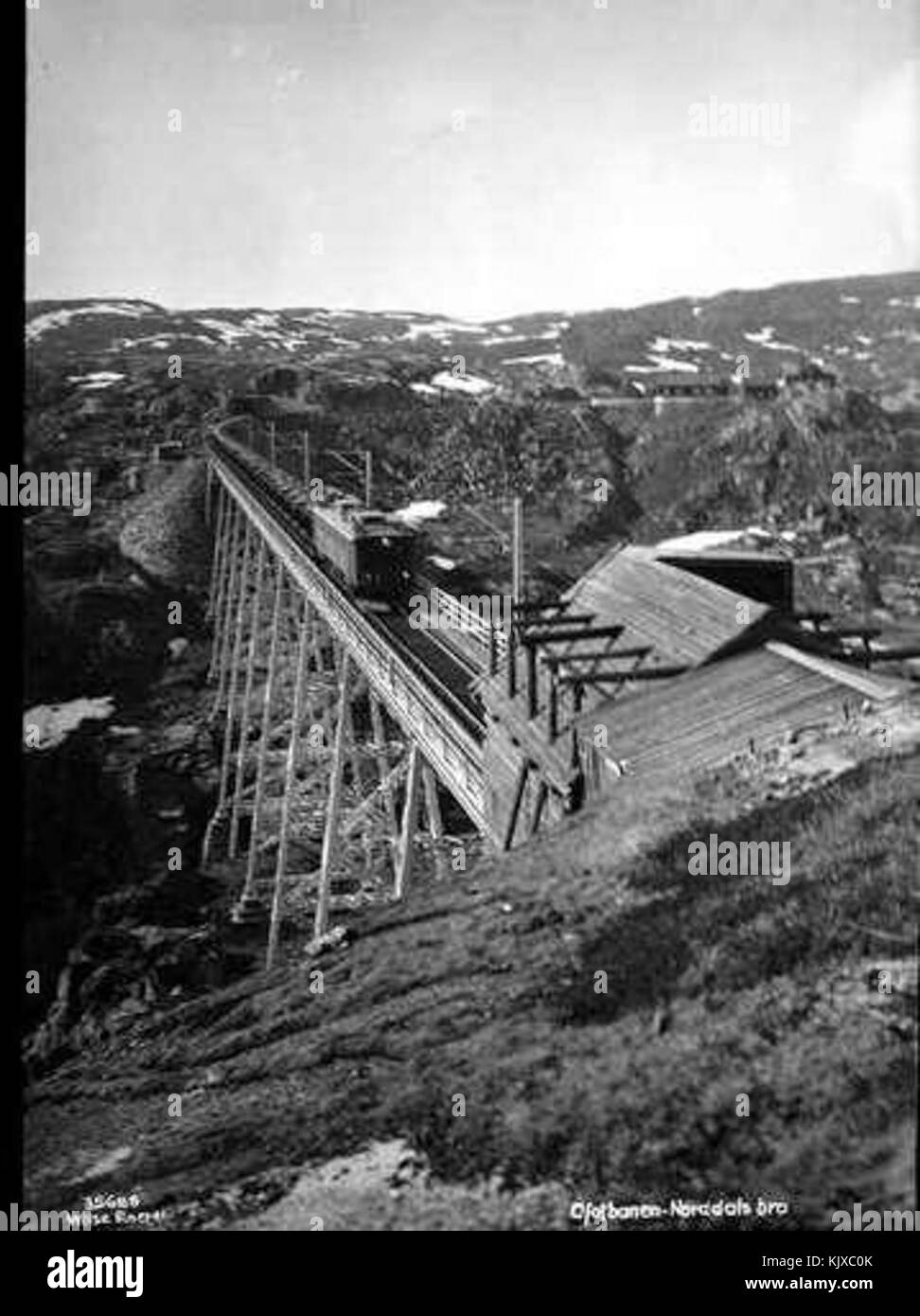 El 4 hi-res stock photography and images - Alamy