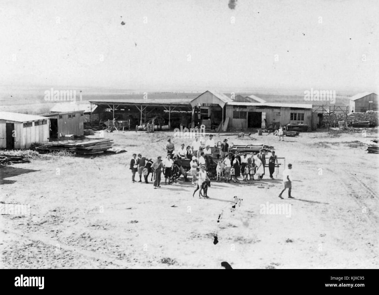 Israel 7985 Gan Samuel 1925 Great Court Stock Photo - Alamy