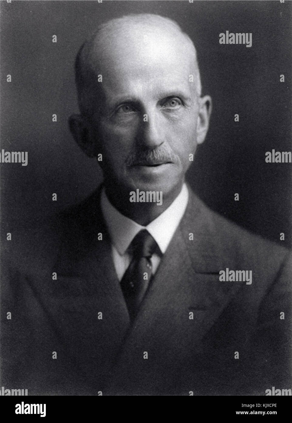 Robert ewing hi-res stock photography and images - Alamy