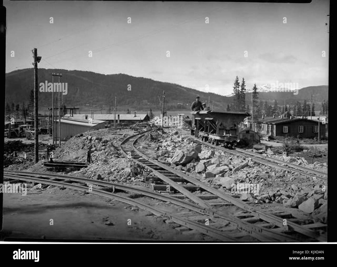 1940s train tracks hi-res stock photography and images - Alamy