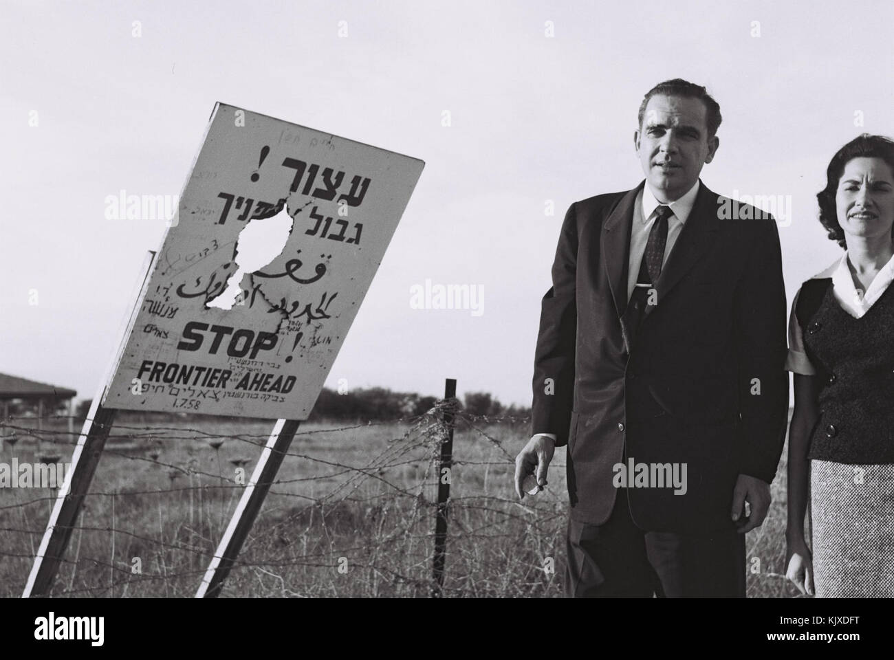 Frank clement hi-res stock photography and images - Alamy