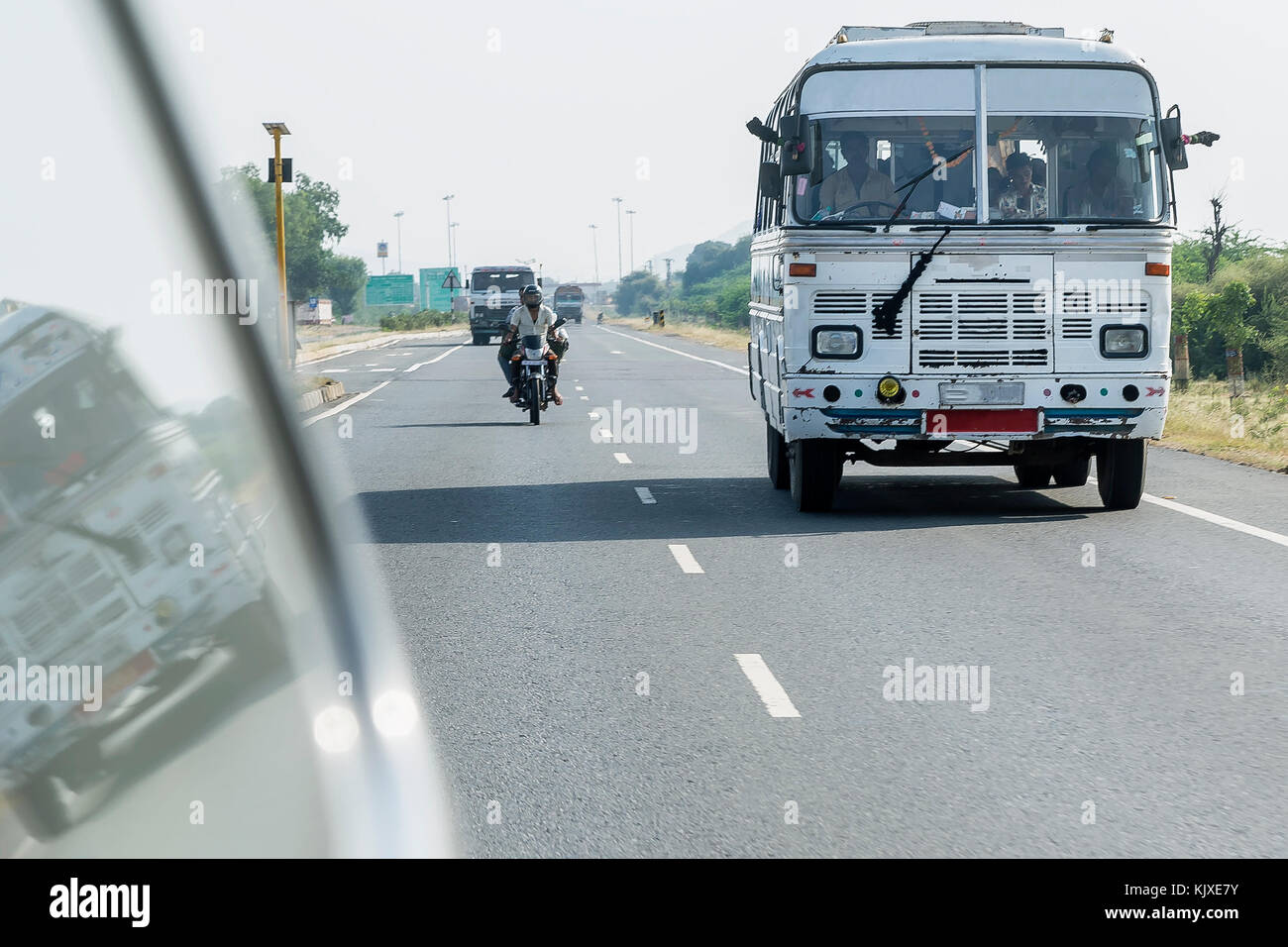 Old indian bus hi-res stock photography and images - Alamy