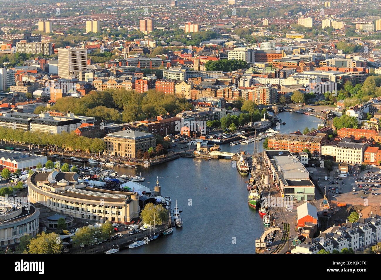 Above the city. Aerial view of streets and houses in Bristol, England ...