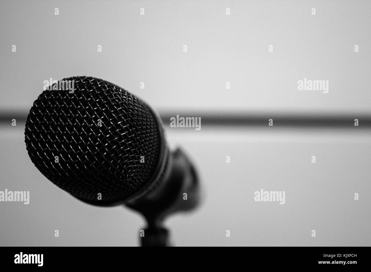 Microphone audio icon voice Black and White Stock Photos & Images - Alamy