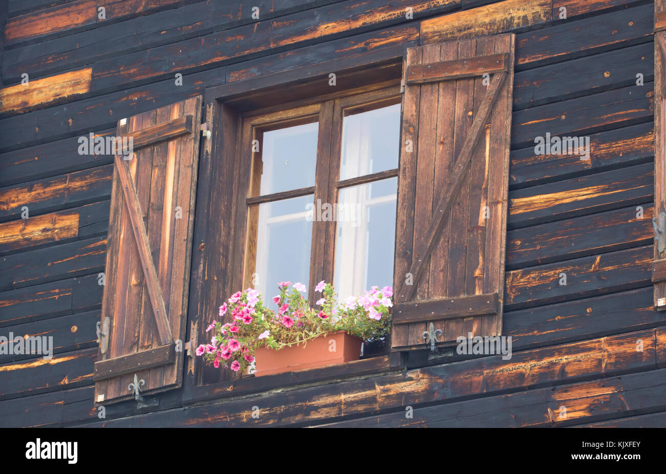 Old wood window background. Rustic style Stock Photo - Alamy