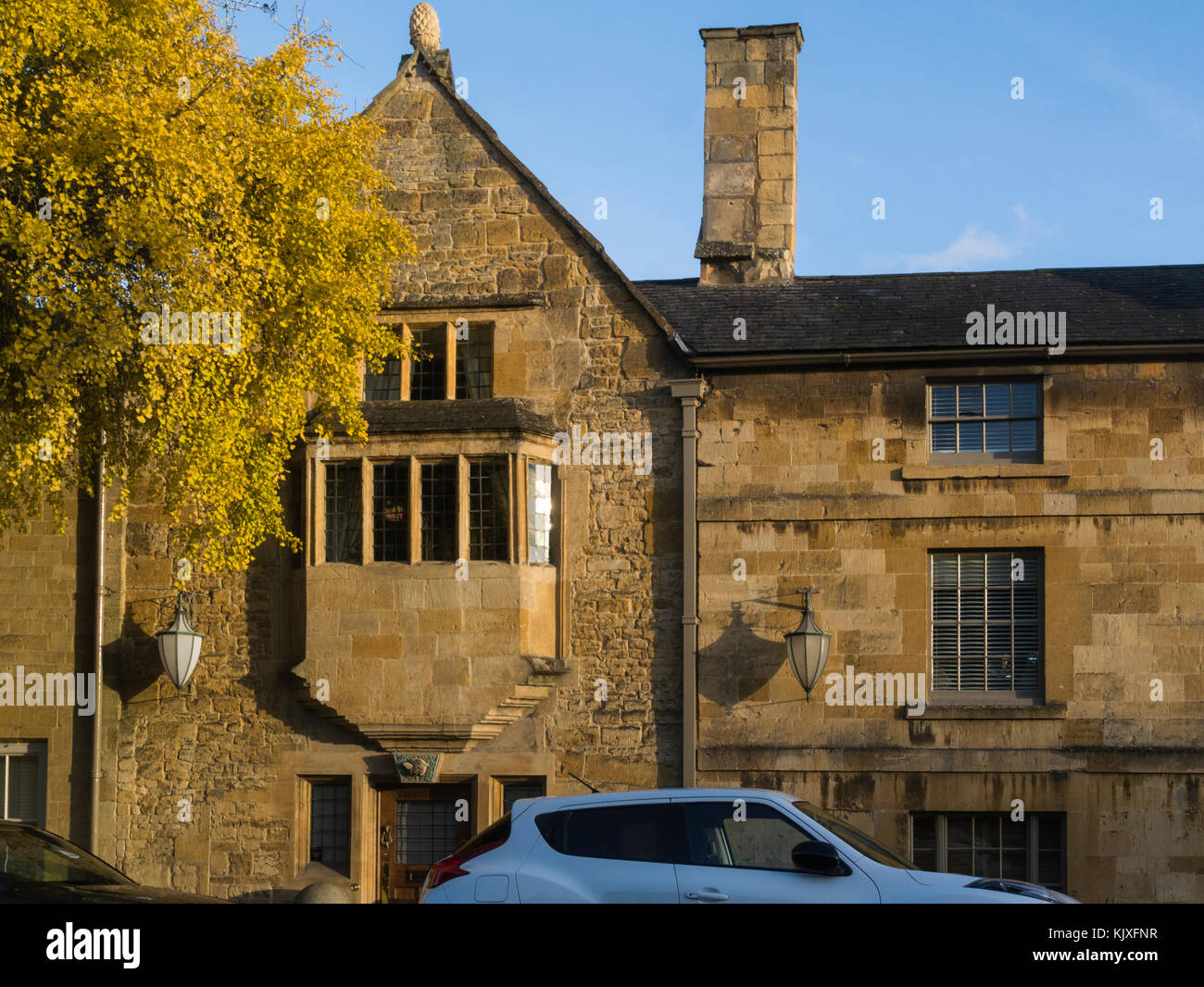 Woolstaplers Hall museum built 1340 in High Street Chipping Camden ...