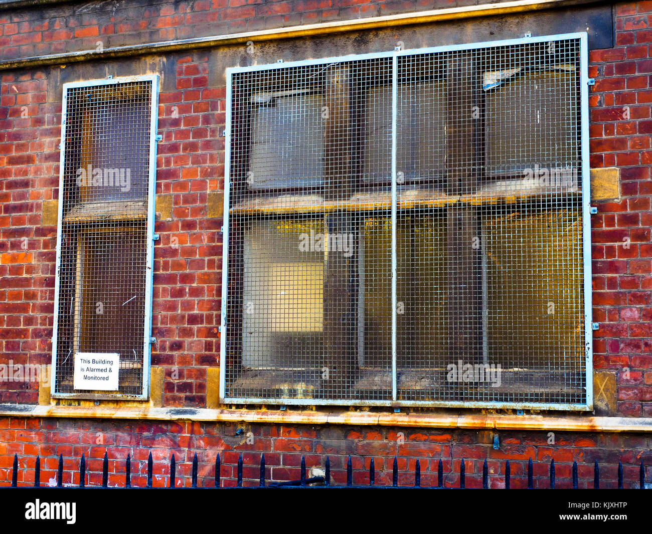 Windows with frames hi-res stock photography and images - Alamy