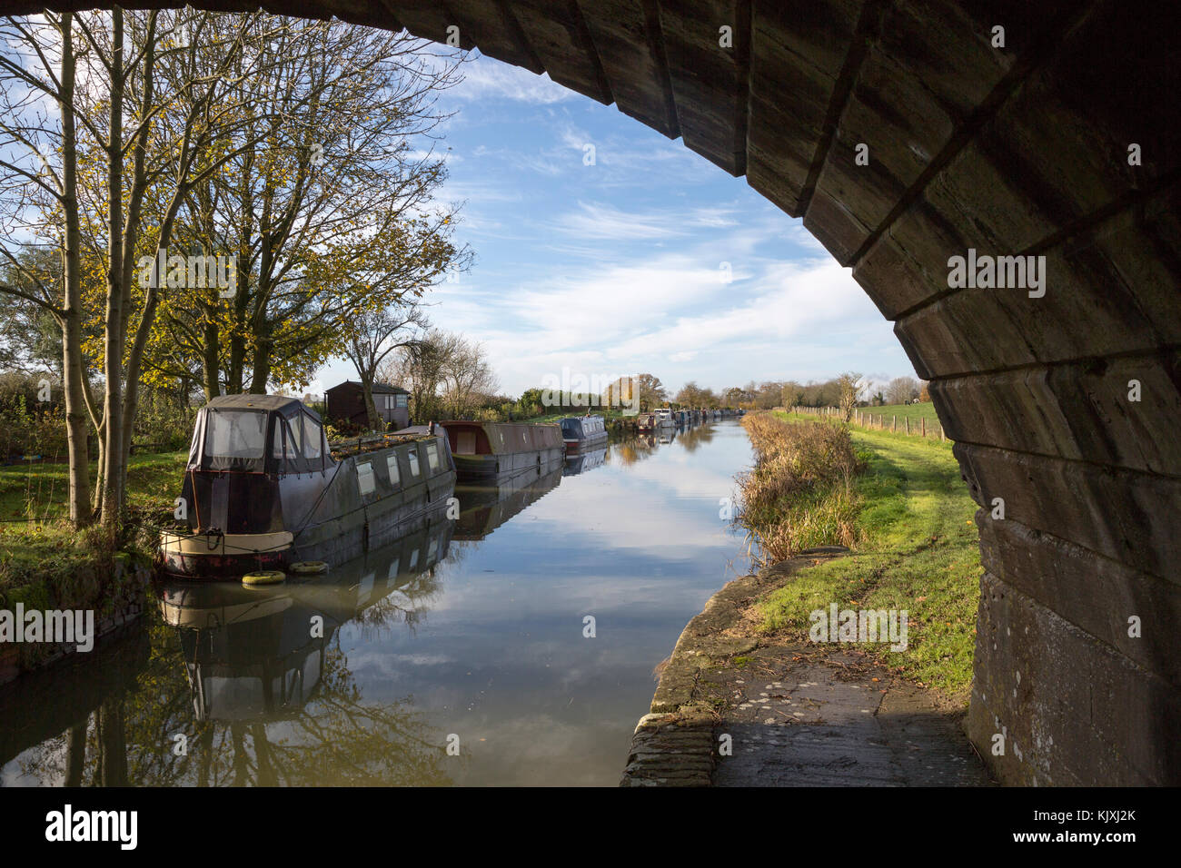 The ladies bridge hi-res stock photography and images - Alamy