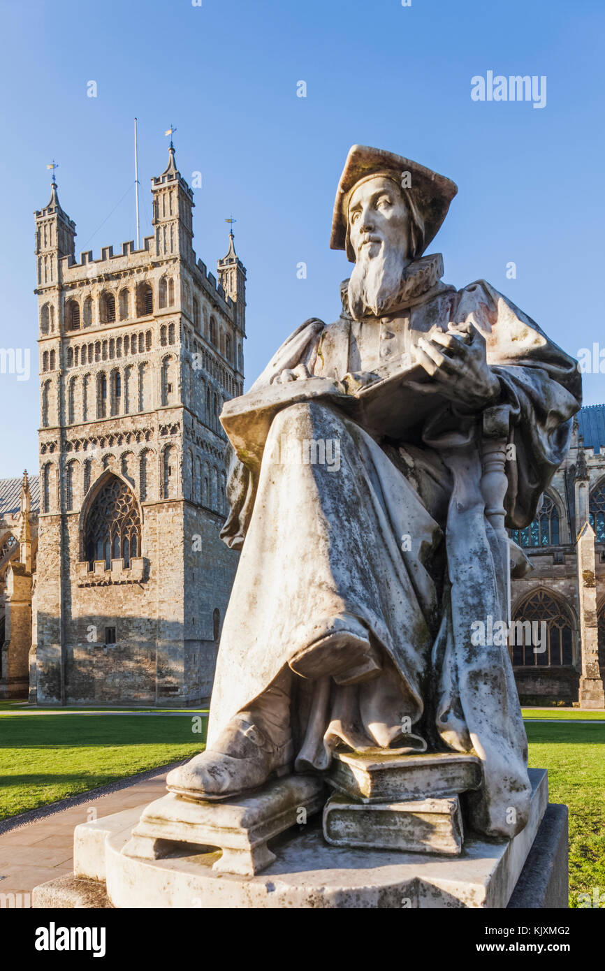 England, Devon, Exeter, Exeter Cathedral and Statue of Richard Hooker ...