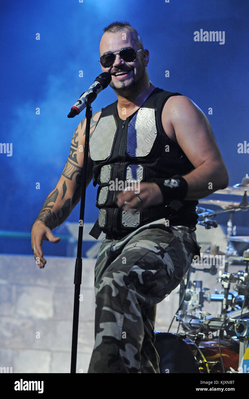 FORT LAUDERDALE, FL - OCTOBER 19: Joakim Broden of Sabaton performs at ...