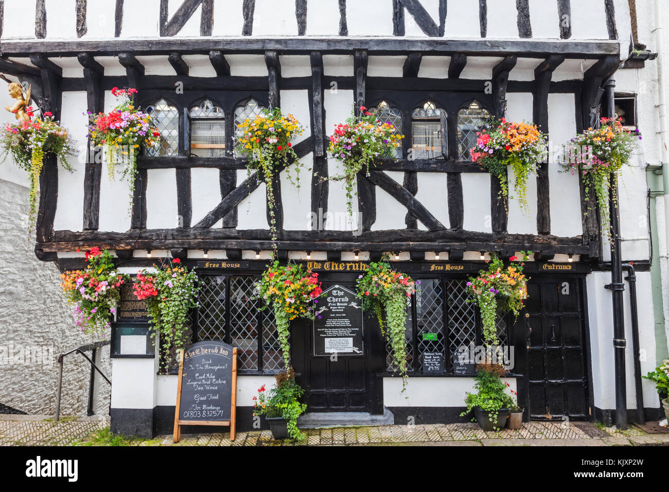 Cherub pub hi-res stock photography and images - Alamy