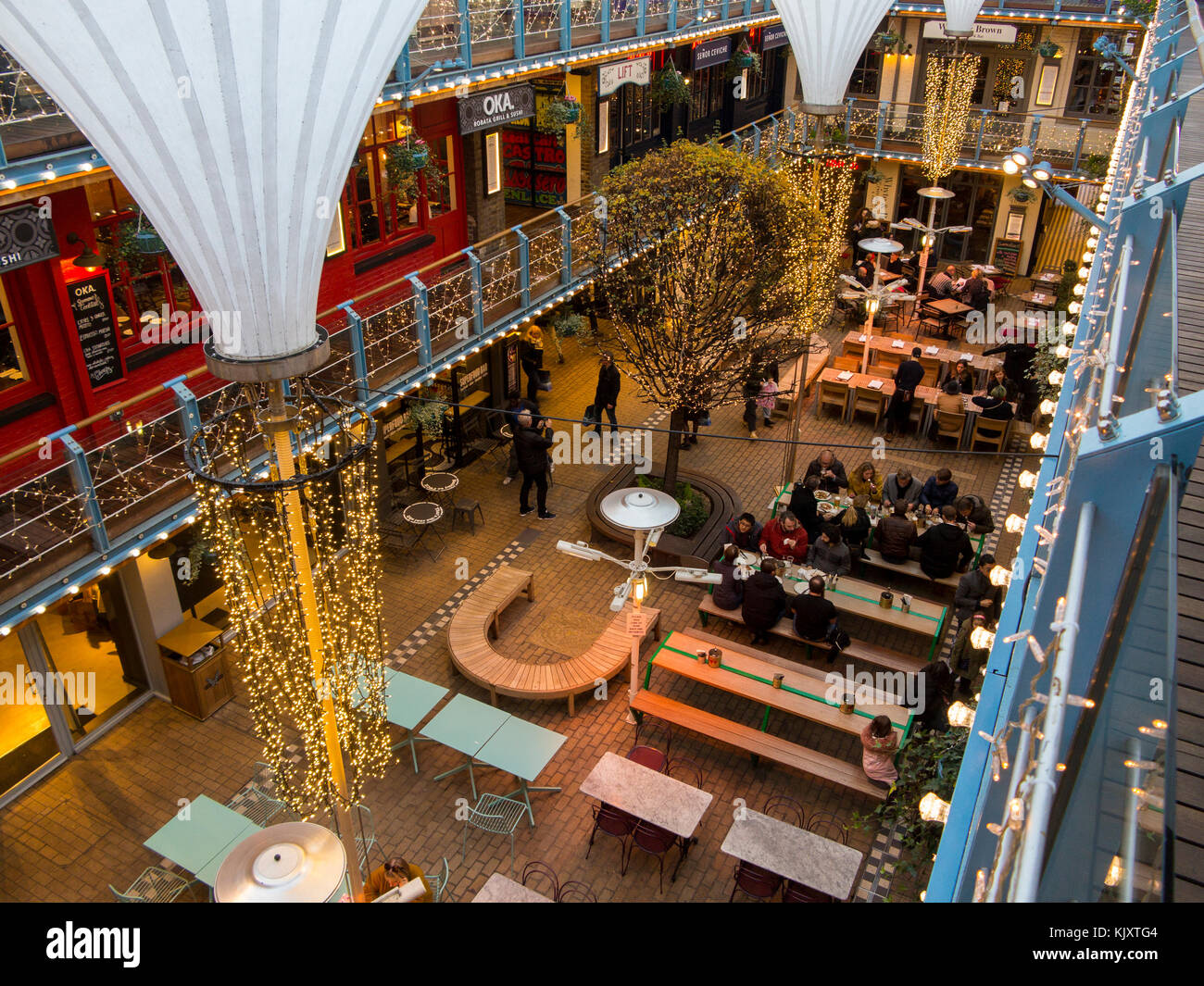 Kingly court off carnaby street in soho hi-res stock photography and ...