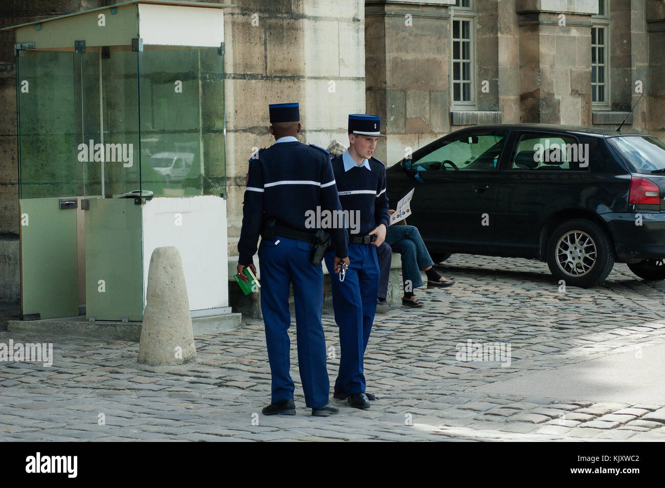 Security guards at the at North Facade of Les Invalides building in ...