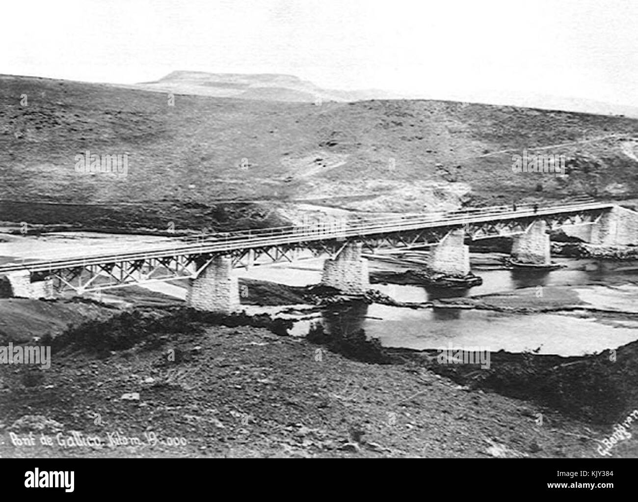 Gallikos river bridge Stock Photo - Alamy