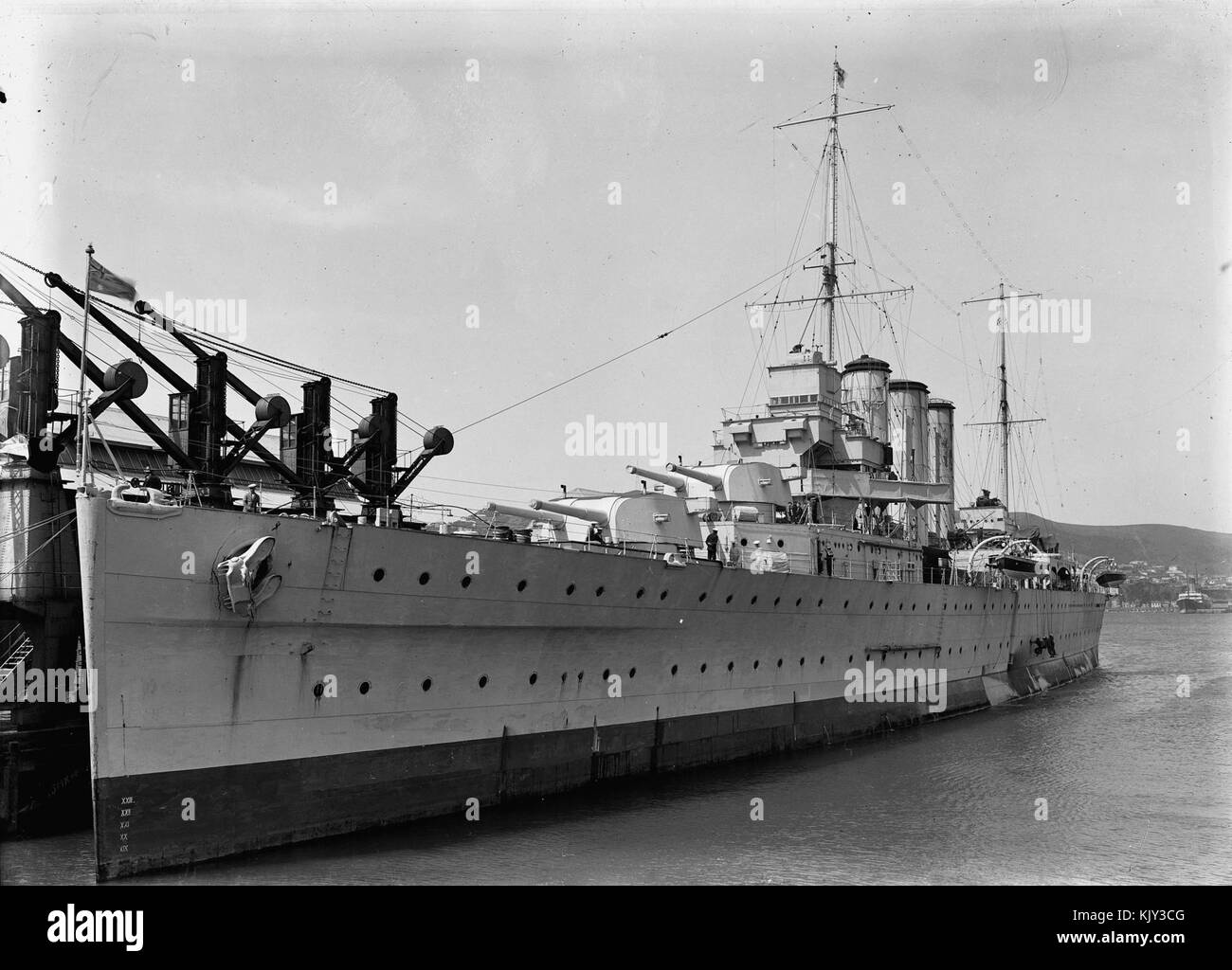 Hmas canberra hi-res stock photography and images - Alamy