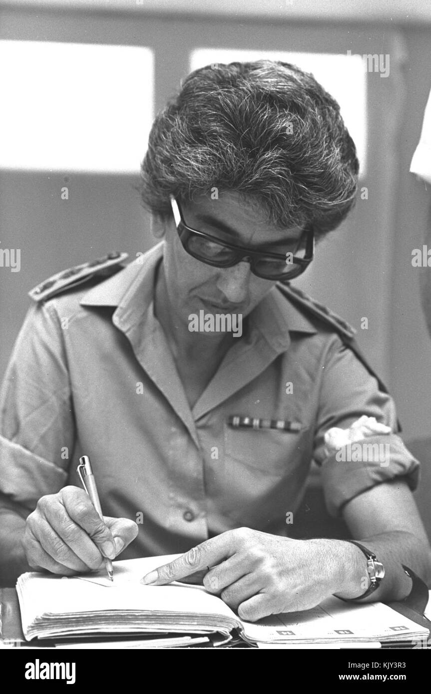 07 07 1965 Black and White Stock Photos & Images - Alamy