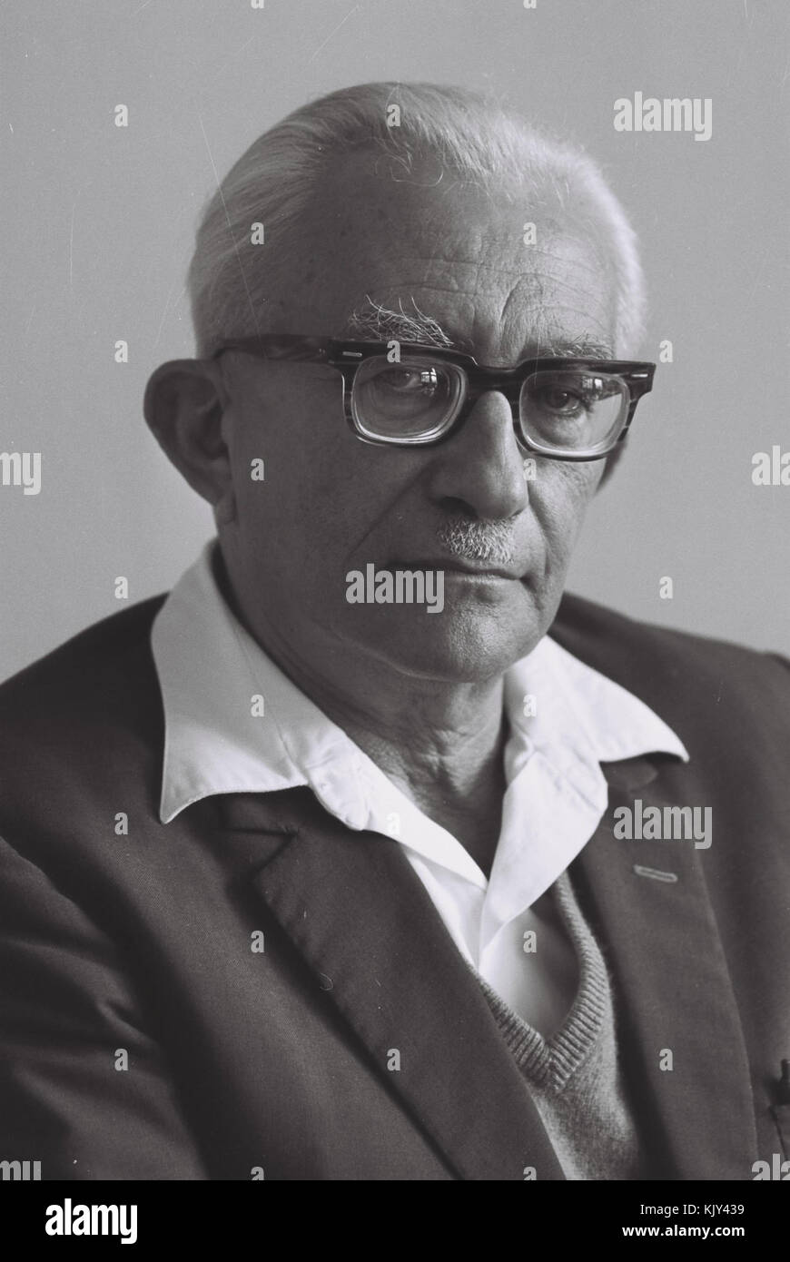 Mordechai bentov hi-res stock photography and images - Alamy