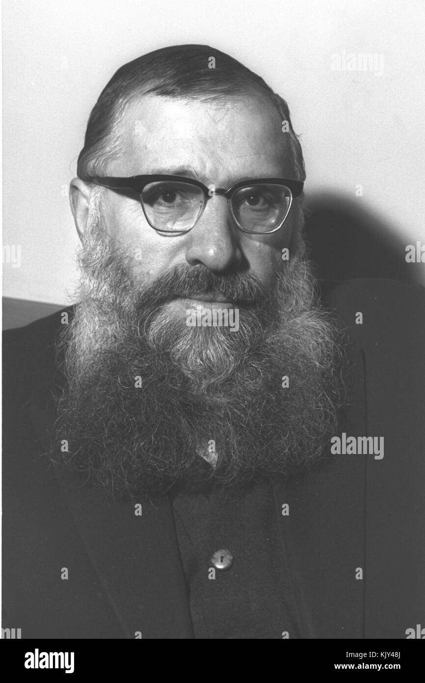 Porush hi-res stock photography and images - Alamy