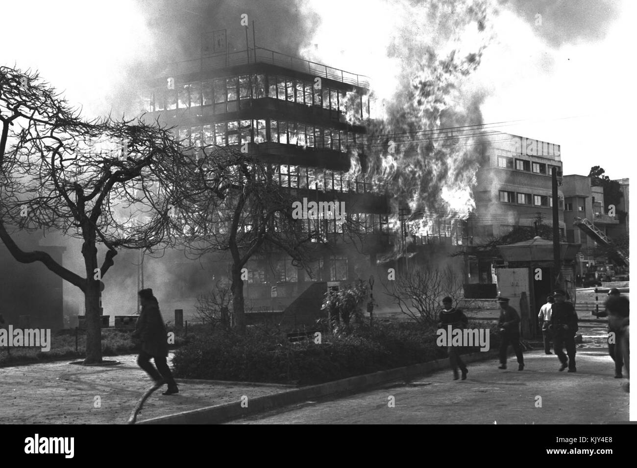 Fire reports Black and White Stock Photos & Images - Alamy