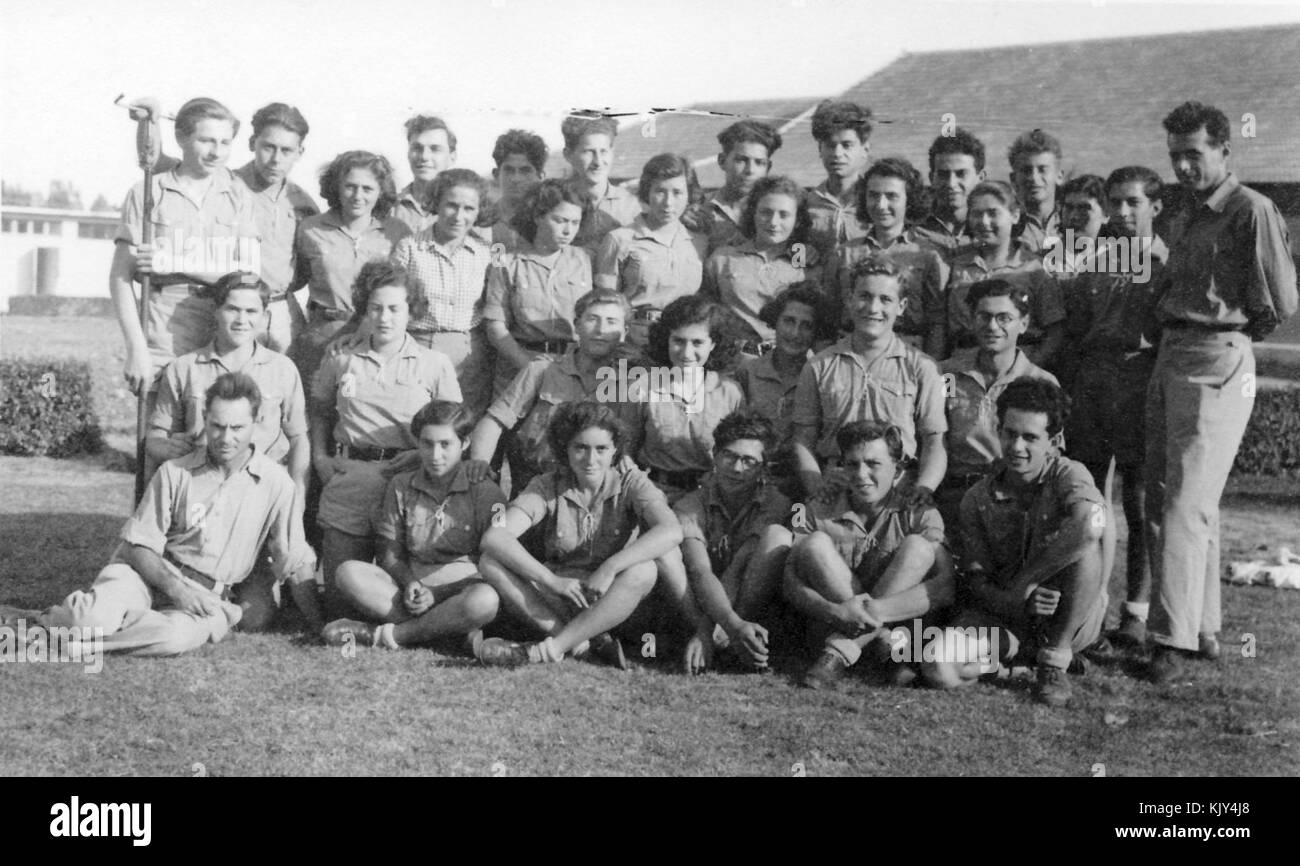 Israel 8301 Gan Samuel Youth Group 1937 Stock Photo - Alamy