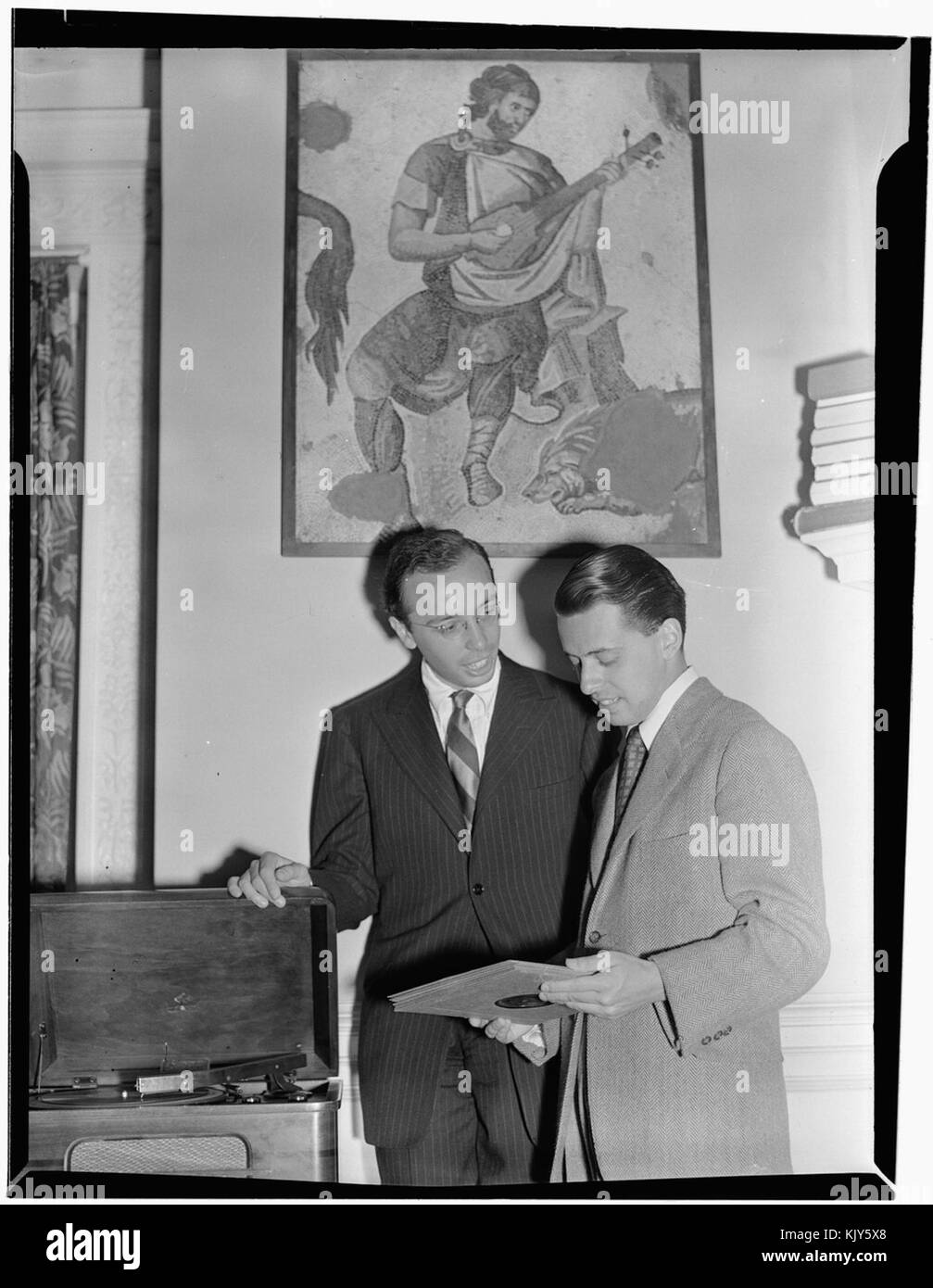 Turkish embassy washington Black and White Stock Photos & Images - Alamy